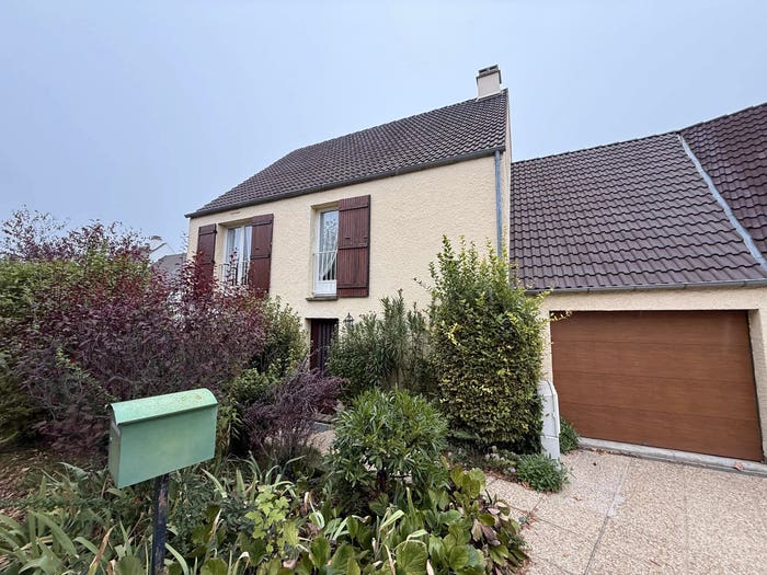 Maison 7 pièces à Moret-sur-Loing, à vendre