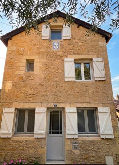 Sarlat-la-Canéda : Maison 5 pièces à vendre