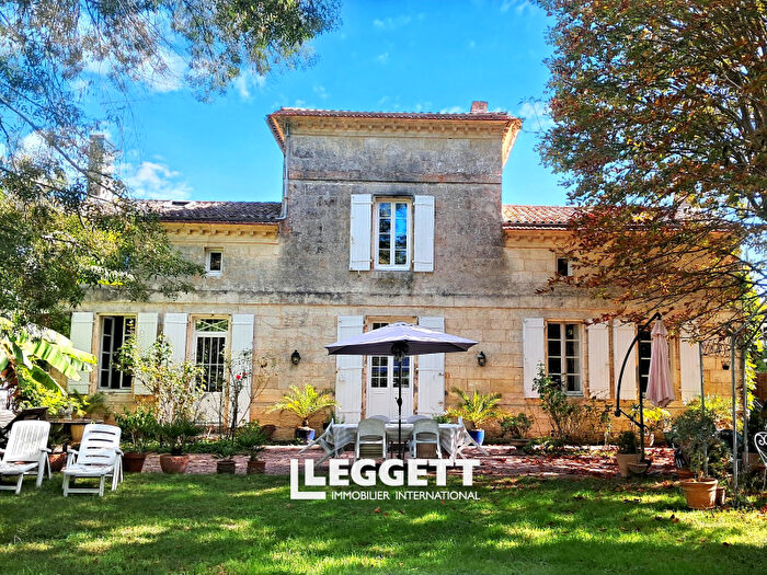 Maison à vendre - Plassac - 9 pièces - 5 chambres