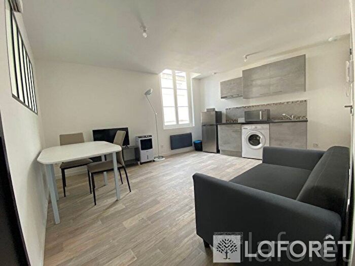 Appartement 2 pièces à La Réole, à louer