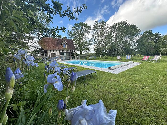 Maison à vendre - Beuzeville - 14 pièces - 11 chambres