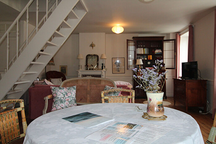 Appartement à vendre - Le Palais - 3 pièces - 2 chambres