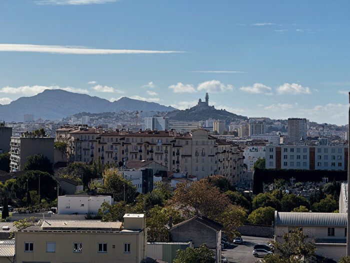 Appartement à vendre - Marseille e , Le Canet - 3 pièces - 2 chambres