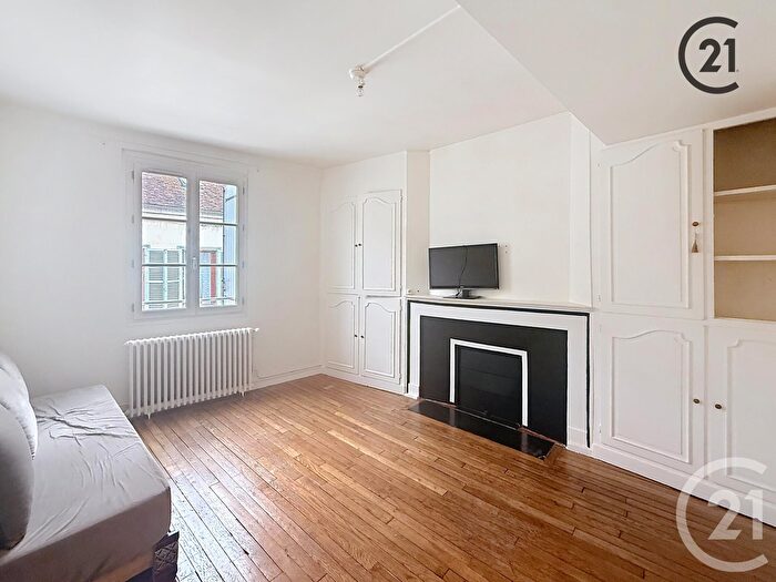 Appartement 3 pièces à Auxerre, Centre-ville, à vendre
