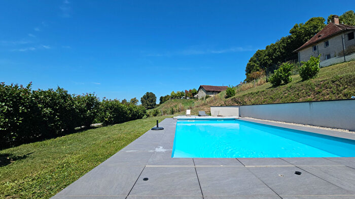 Maison à vendre - Belmont-Tramonet - 5 pièces - 4 chambres