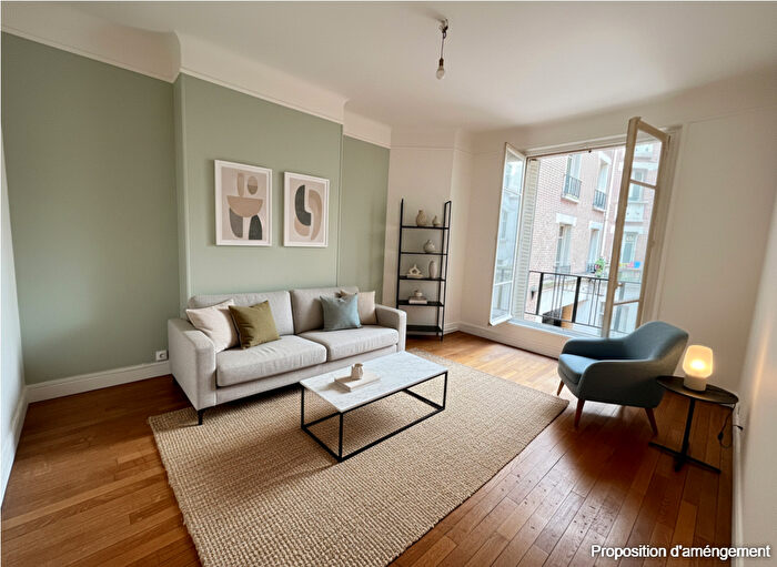 Appartement à vendre - Paris e , Barbès, Château Rouge - 2 pièces - 1 chambre