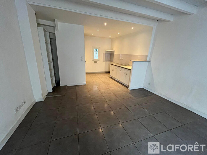 Maison à vendre - Castillon-la-Bataille - 3 pièces - 2 chambres