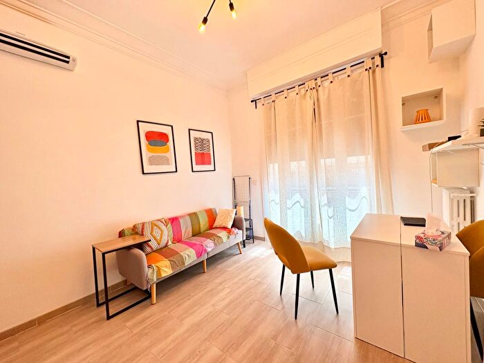 Appartement 3 pièces à Nice, Thiers, Musicien, à louer