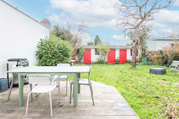 Maison à vendre - Nantes, Longchamp, Rond-Point de Rennes, Perverie, Américains - 6 pièces - 4 chambres