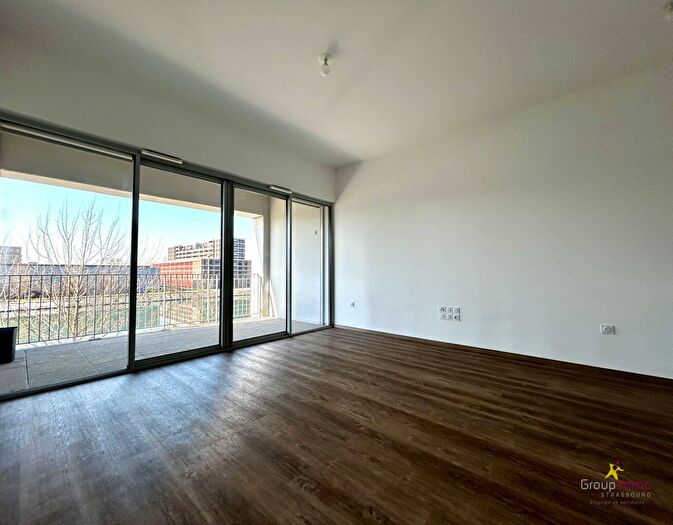 Appartement à louer - Esplanade Nord Est, Strasbourg - 1 pièce