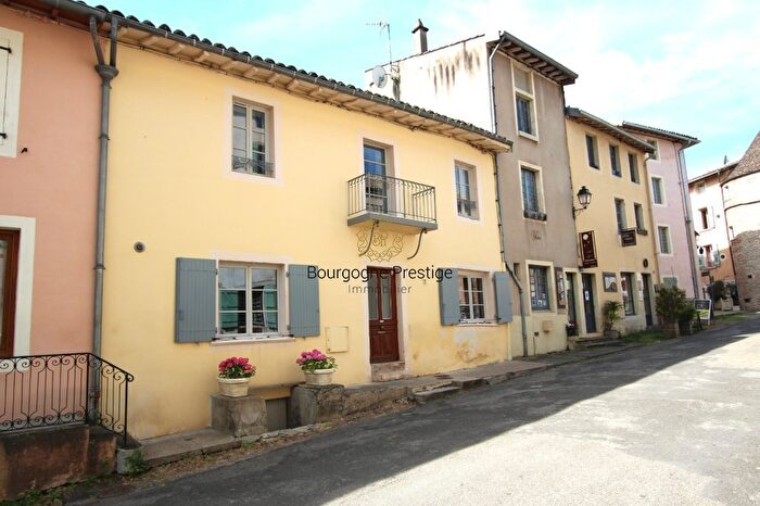 Maison 3 pièces à Tournus, à vendre