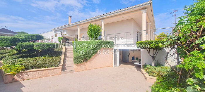 Maison 4 pièces à Magalas, à vendre