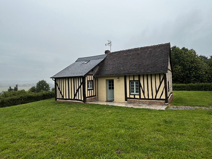 Maison 4 pièces à Exmes, à louer