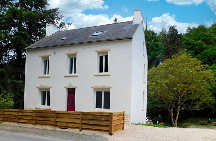 Maison à vendre - Spézet - 6 pièces - 4 chambres