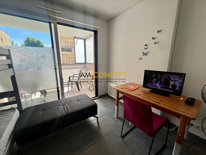 Appartement 1 pièce à Nice, Acropolis, République, à vendre