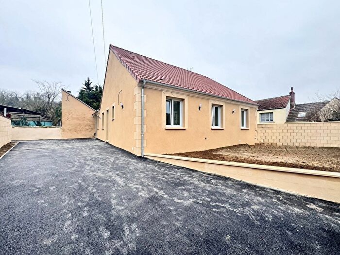 Maison 5 pièces à vendre à Mont-Notre-Dame