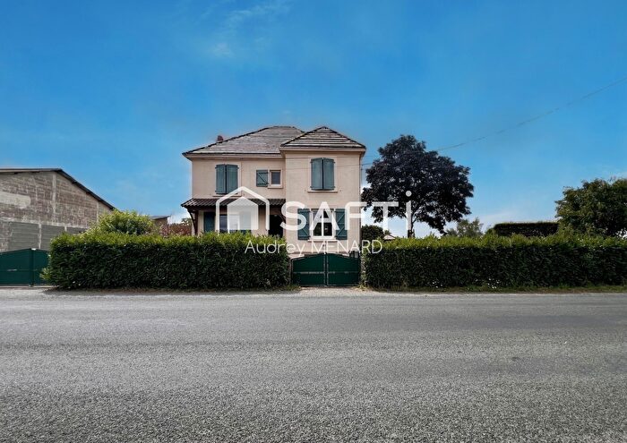 Maison 6 pièces à vendre à Le Fuilet