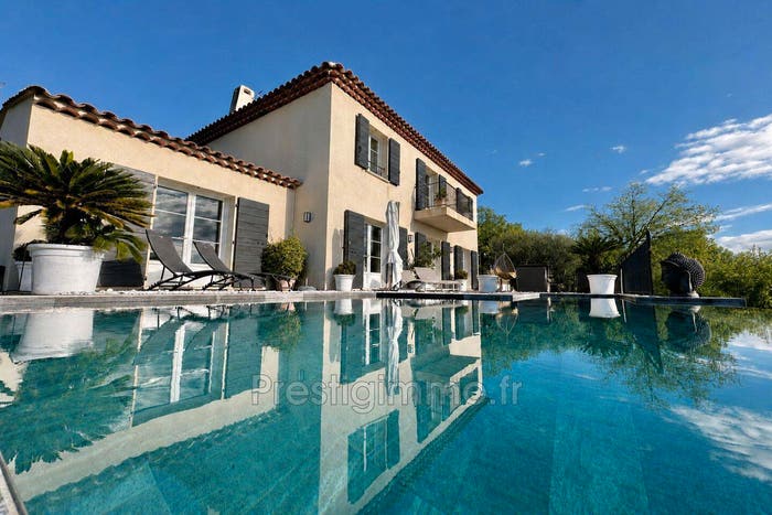 Maison 5 pièces à louer à Montauroux