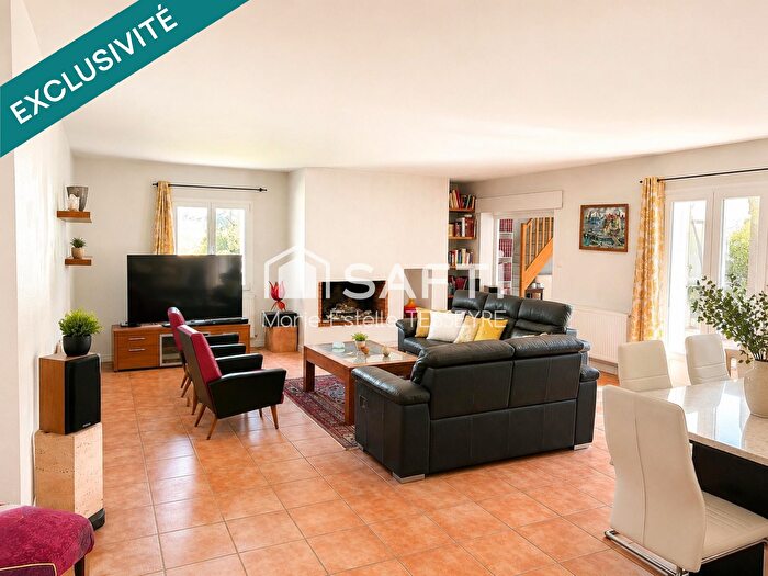 Maison 10 pièces à vendre à Montussan