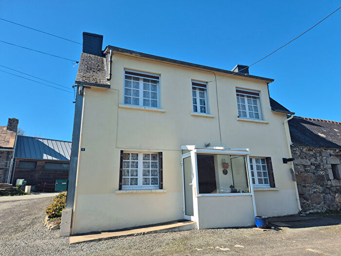 Maison à vendre - Saint-Servais - 3 pièces - 2 chambres