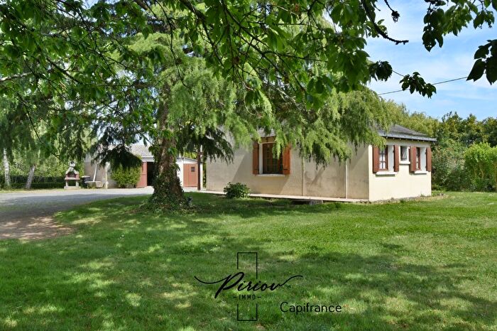 Nueil-sur-Layon : Maison 4 pièces à vendre