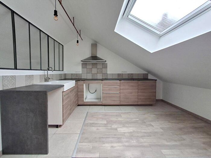 Appartement à louer - Gare-Varennes-Zone Industrielle, Sucy-en-Brie - 3 pièces - 2 chambres