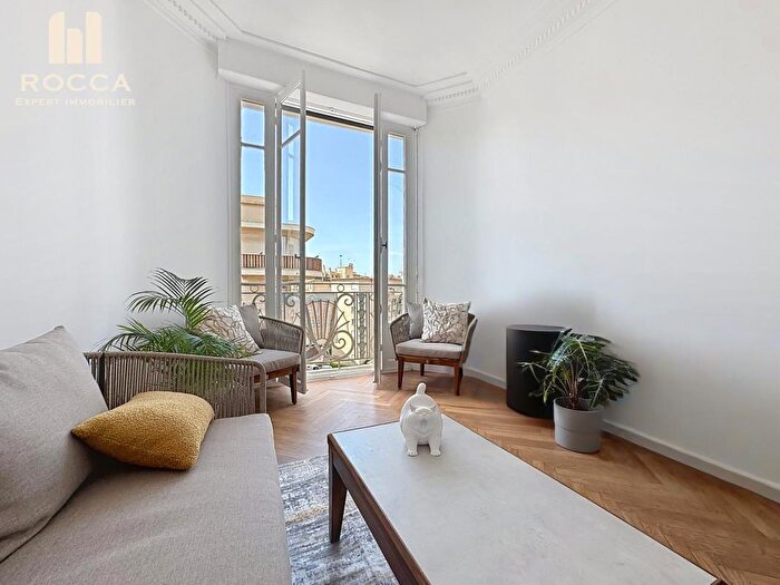 Appartement 2 pièces à vendre à Nice, Parc Impérial, Le Piol