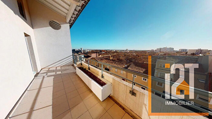 Appartement 4 pièces à louer - Nîmes, Jean Jaurès