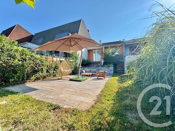 Maison à vendre - Roche-lez-Beaupré - 5 pièces - 3 chambres