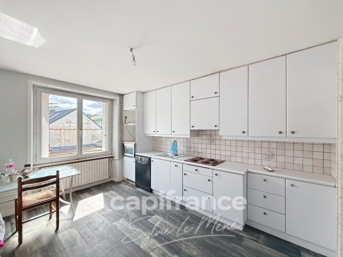 Maison 9 pièces à vendre à Rohan