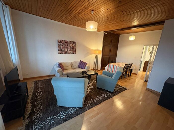 Appartement à louer - Cambo-les-Bains - 3 pièces - 1 chambre