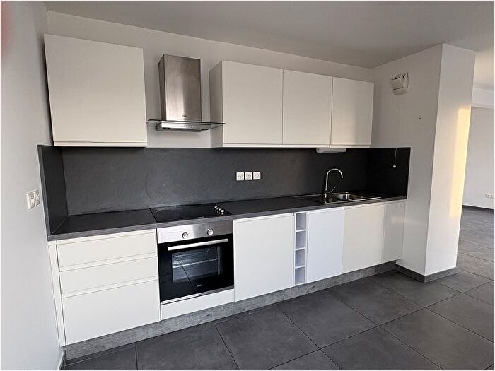 Appartement à louer - Lomme, Bourg, Délivrance - 3 pièces - 2 chambres