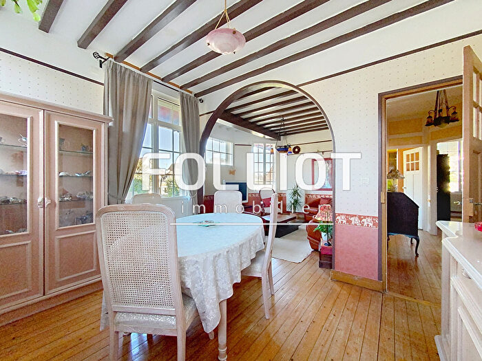 Maison 8 pièces à vendre - Merville-Franceville-Plage