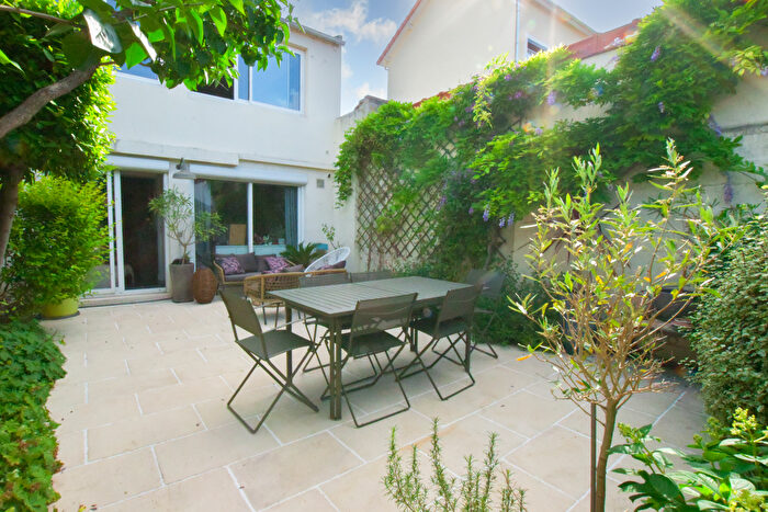 Maison à vendre - Nanterre, Mont Valérien - 4 pièces - 3 chambres