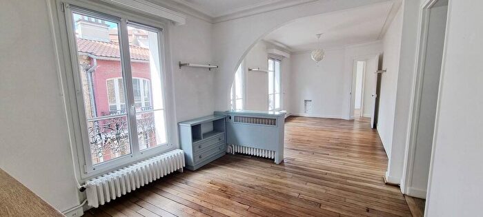 Appartement à louer - Saint-Cloud - 4 pièces - 2 chambres