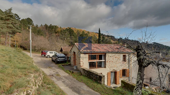 Maison à vendre - Saint-Michel-de-Chabrillanoux - 2 pièces - 1 chambre