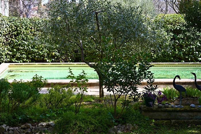 Maison à vendre - Nîmes, Croix de Fer, Mont Duplan - 9 pièces - 4 chambres