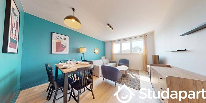 Touleuses-Bocages, Cergy : Appartement 1 pièce à louer