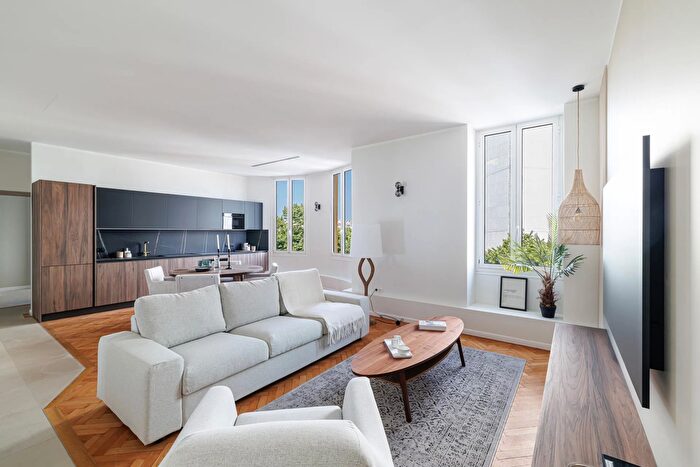 Appartement à vendre - Nice, Garibaldi - 3 pièces - 2 chambres