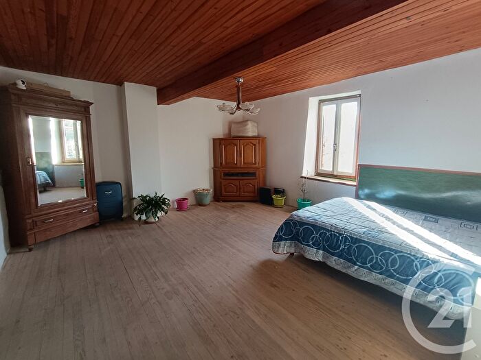 Maison à vendre - LAiguillon - 6 pièces - 4 chambres