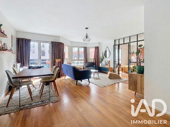 Suresnes, Centre-ville : Appartement 4 pièces à vendre