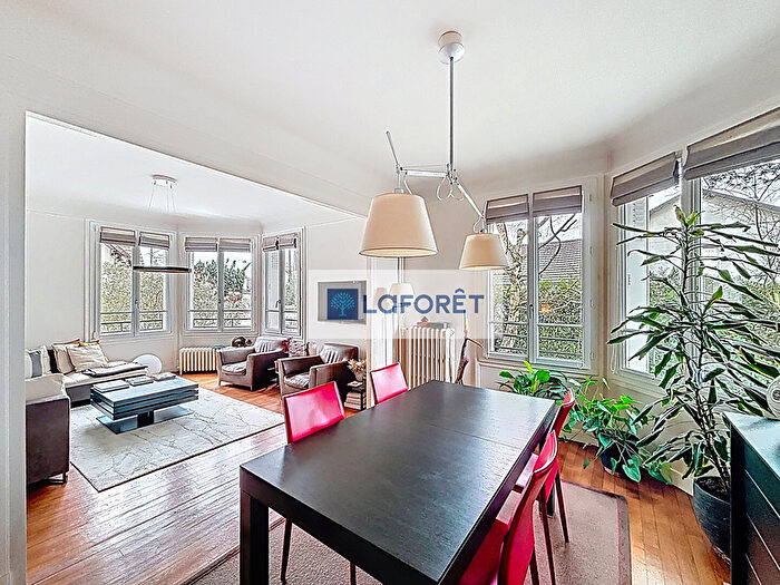 Maison à vendre - Champigny-sur-Marne, Coeuilly Village Parisien - 8 pièces - 5 chambres