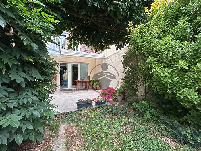 Maison 6 pièces à Saint-Quentin, Europe, Rémicourt, à vendre