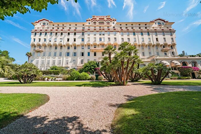 Appartement à vendre - Cannes, Prado, République - 4 pièces - 3 chambres