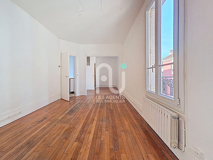 Appartement à vendre - Asnières-sur-Seine, Centre-ville - 3 pièces - 2 chambres