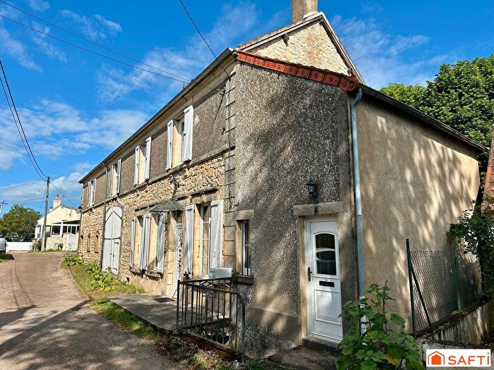 Maison 7 pièces à La Marche, à vendre