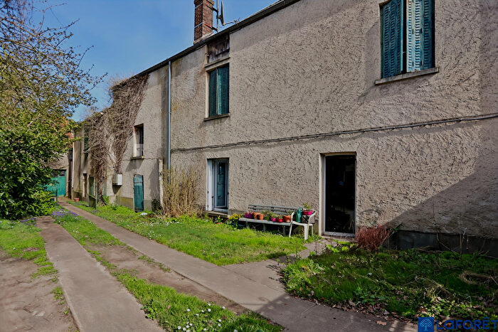 Maison à vendre - Thoiry - 7 pièces - 4 chambres