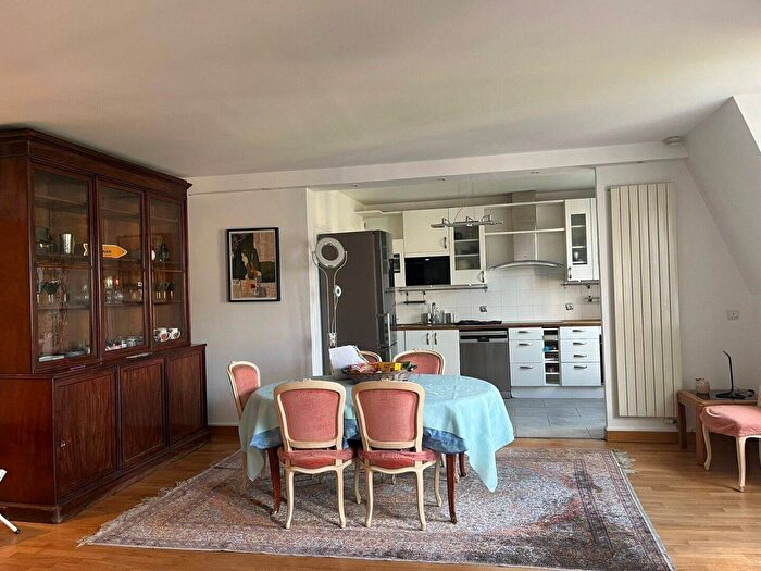 Appartement 4 pièces à Ternes-Maillot, Paris 17ème arrondissement, à louer