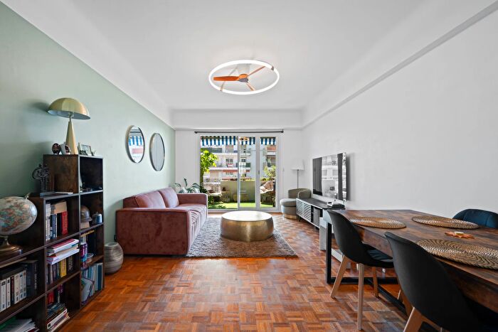 Appartement 3 pièces à vendre à Nice, Lanterne