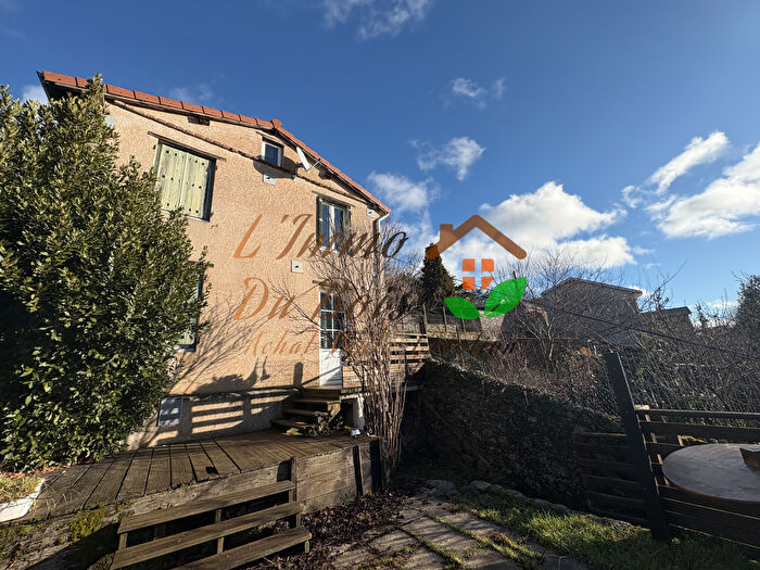 Maison à vendre - Bourg-Argental - 3 pièces - 2 chambres